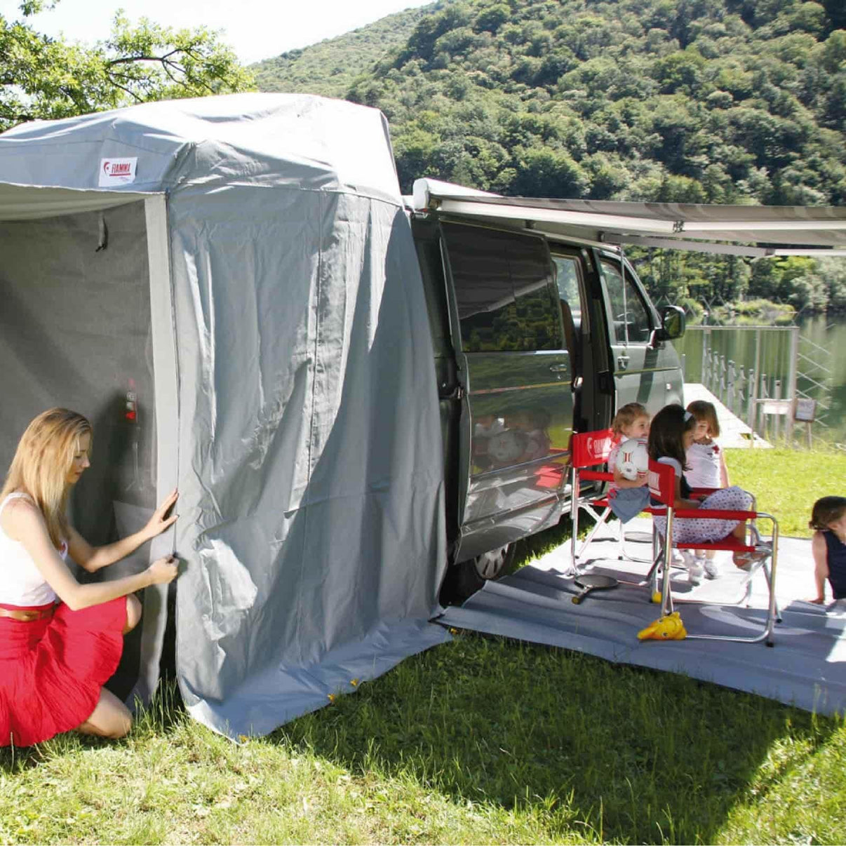 Fiamma F45S VW T5/T6 Deep Black Motorhome Awning – Quality Caravan Awnings